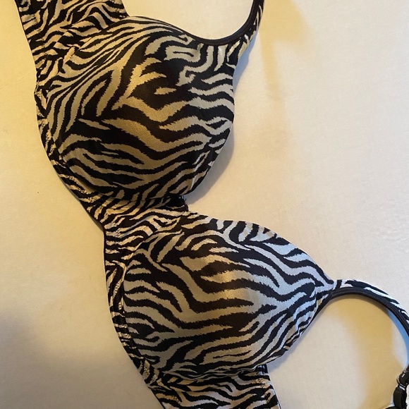 Playtex | Intimates & Sleepwear | Zebra Print Bra | Poshmark